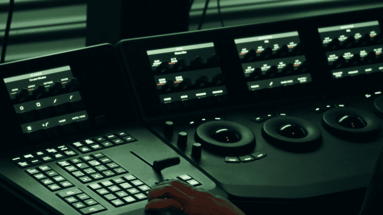 Guide to Filmmaking: A Complete Tutorial for Beginner Filmmakers